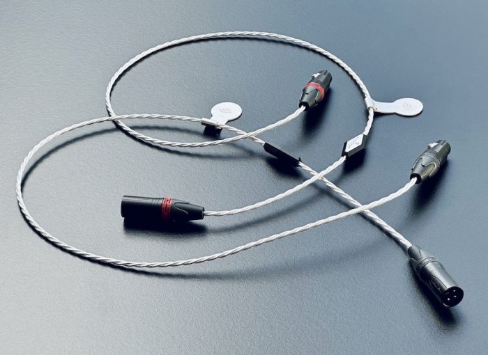 Crystal Cable Piccolo2 Diamond interconnect